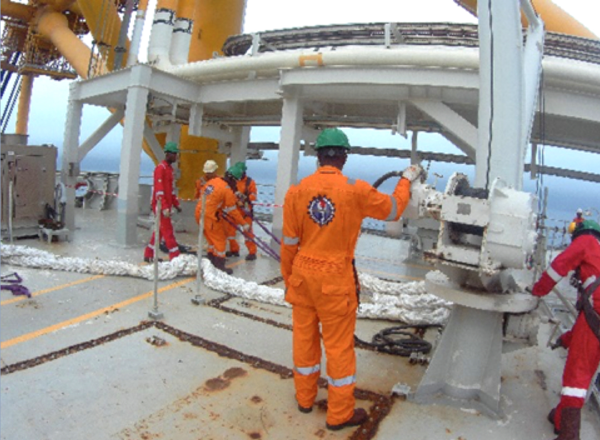 Sea Eagle FPSO Symp Repair and Tandem Floating Hose String ...