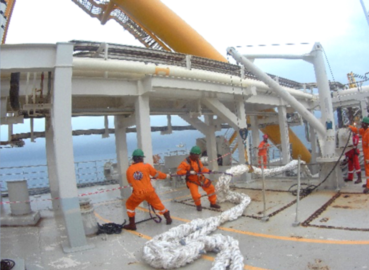 Sea Eagle FPSO Symp Repair and Tandem Floating Hose String ...