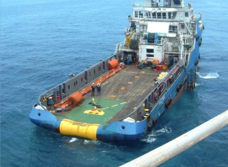 Sea Eagle FPSO Symp Repair and Tandem Floating Hose String ...